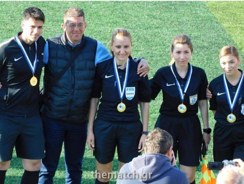 ΑΡΩΜΑ ΓΥΝΑΙΚΑΣ ΣΤΟΝ ΤΕΛΙΚΟ ΚΥΠΕΛΛΟΥ ΤΗΣ ΕΠΣ ΑΧΑΙΑΣ ΣΦΥΡΙΞΕ Η ΕΛΕΝΗ ...