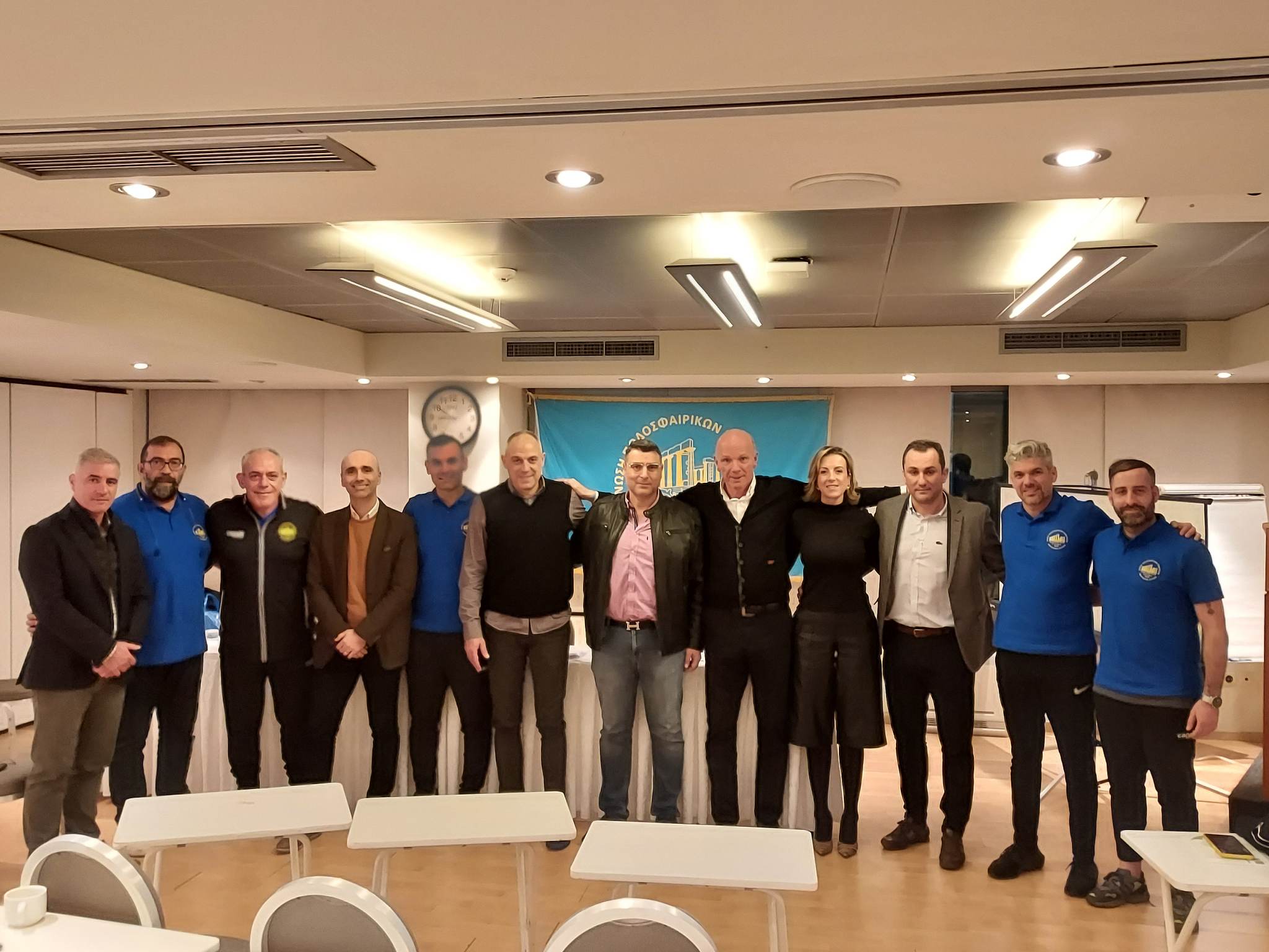 O ΜΠΕΝΕΤ ΔΕΝ ΤΟ ΠΑΙΖΕΙ ΦΙΡΜΑ ΠΗΓΕ ΣΤΟ ΣΕΜΙΝΑΡΙΟ ΤΩΝ ΔΙΑΙΤΗΤΩΝ ΤΗΣ ...