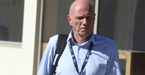 Η ΠΛΕΙΟΨΗΦΙΑ ΤΩΝ ΔΙΑΙΤΗΤΩΝ ΕΙΠΕ ΕΝΑ ΜΠΡΑΒΟ ΣΤΟΝ ΜΠΕΝΕΤ ΓΙΑΤΙ ΔΕΝ ΕΣΚΥΨΕ ...