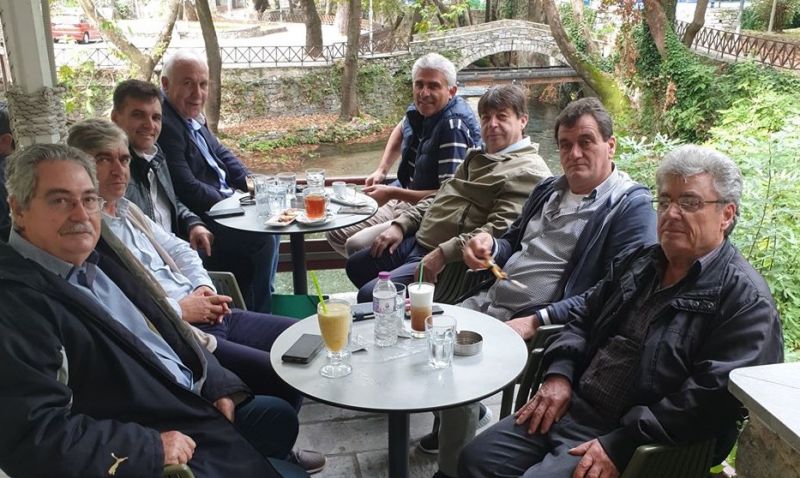 EINAI ΠΡΩΤΟΦΑΝΕΣ ΑΥΤΟ ΠΟΥ ΣΥΝΕΒΗ ΜΕ ΤΟΝ ΠΡΟΕΔΡΟ ΤΗΣ ΕΠΣ ΒΙΩΤΙΑΣ ΚΩΣΤΑ ...