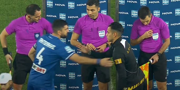 ΟΤΑΝ ΓΙΝΕΤΑΙ ΤΕΤΟΙΟ ΜΠΑΜ ΣΤΟΥΣ ΖΩΣΙΜΑΔΕΣ ΠΟΙΟΣ ΜΠΟΡΕΙ ΝΑ ΒΡΕΙ ΨΕΓΑΔΙ ...