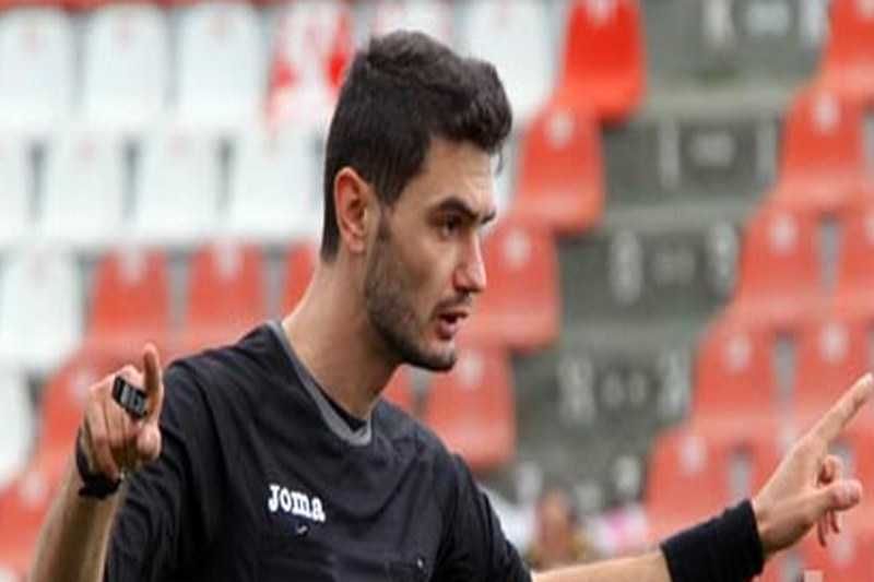 ΜΟΝΟ Ο ΠΑΡΧΑΡΙΔΗΣ ΠΟΥ ΕΔΩΣΕ ΑΝΥΠΑΡΚΤΟ ΠΕΝΑΛΤΥ ΣΤΟ ΜΑΤΣ ΚΟΖΑΝΗΣ ...