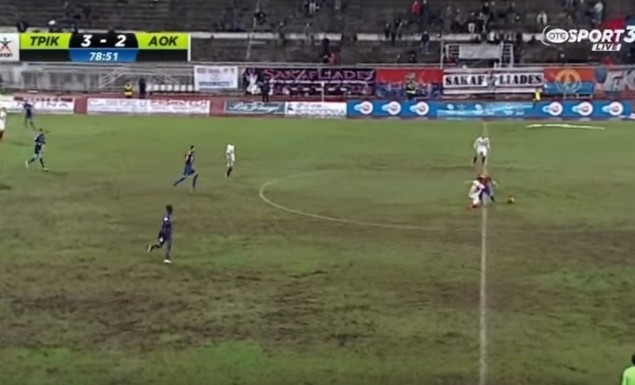 ΓΕΛΑΝΕ ΚΑΙ ΤΑ.. ΤΣΙΜΕΝΤΑ ΜΕ ΤΟ ΟΦΣΑΙΝΤ ΕΦΕΥΡΕΣΗ ΤΟΥ ΠΕΤΡΙΔΗ ΣΤΑ ΤΡΙΚΑΛΑ ...