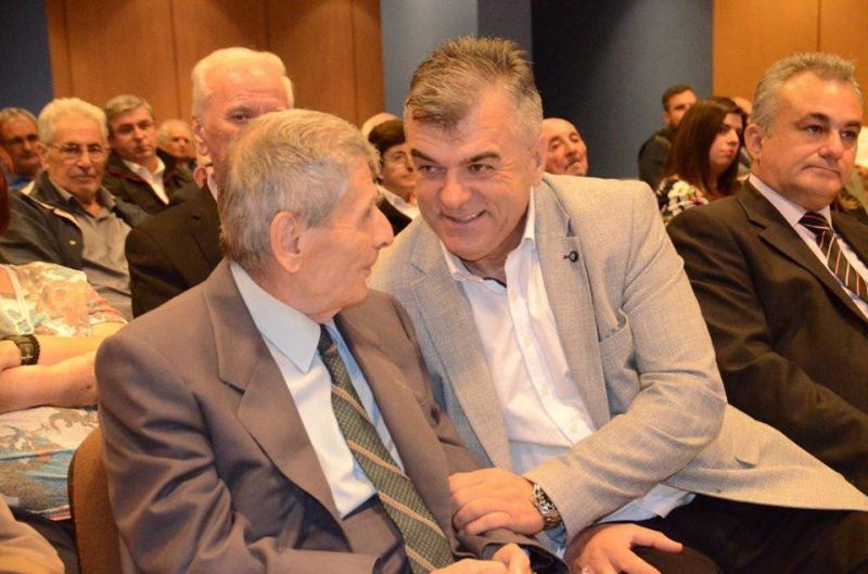 Ο ΦΙΛΙΠΠΟΣ ΝΤΟΒΑΣ ΣΥΝΔΙΟΡΓΑΝΩΤΗΣΩΣ ΠΡΟΕΔΡΟΣ ΤΗΣ ΑΜΦΙΚΤΙΟΝΙΑΣ ΣΤΗΝ ...